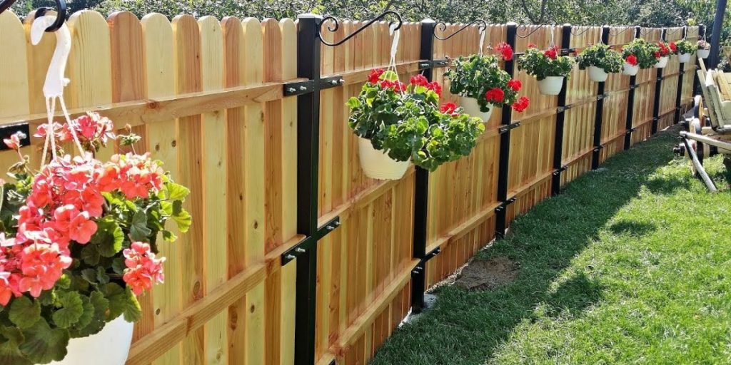 Din Codul Civil: Gardul Dintre Vecini - Sfatul Drdeco.ro